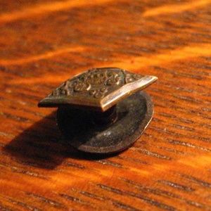 Fisher Body | Accessories | Fisher Body Craftsmans Guild Vintage Button ...